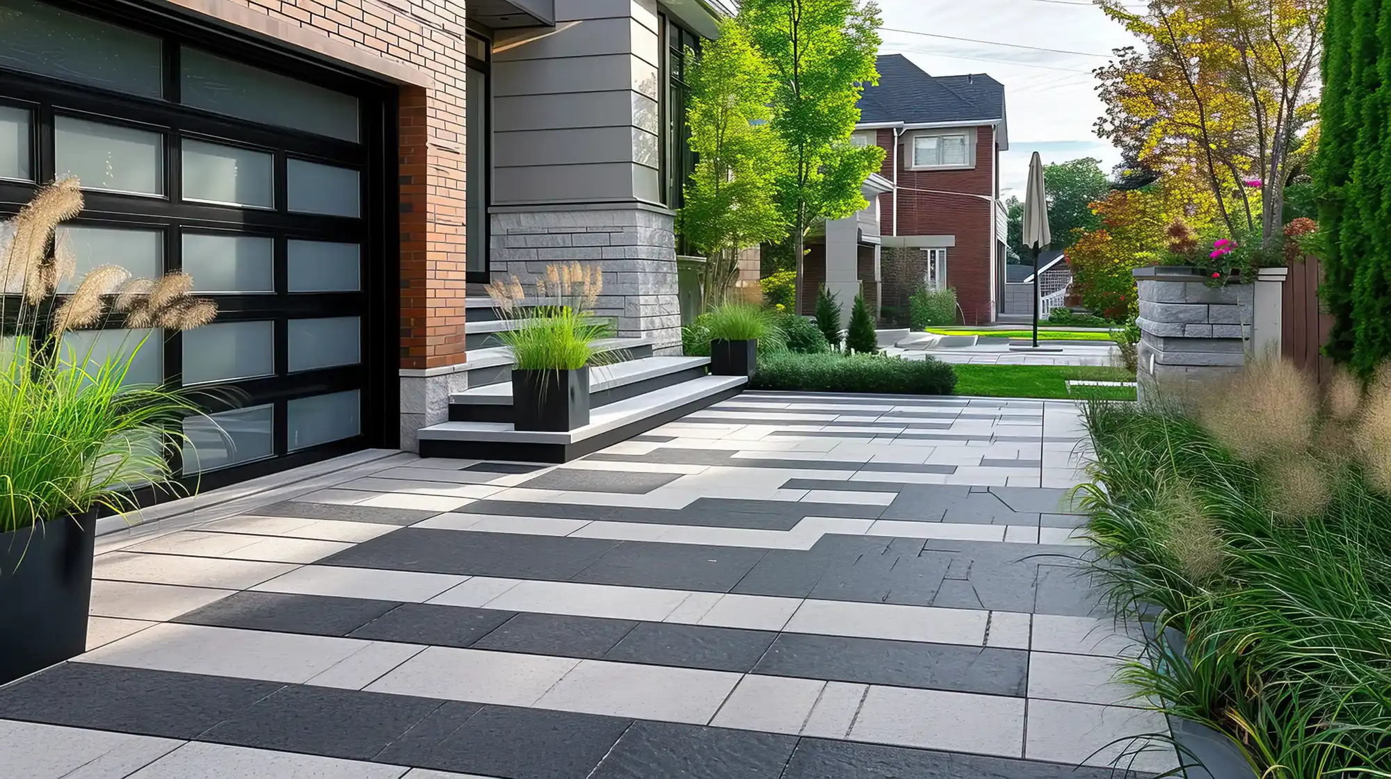 Interlocking Stone Pavers for Stunning Landscapes in Toronto